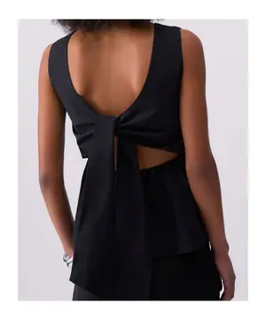 Liu Jo Sleeveless Round Neck Top With Back Bow Detail