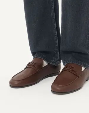 Valentino Garavani Vlogo Signature Deer Leather Loafers