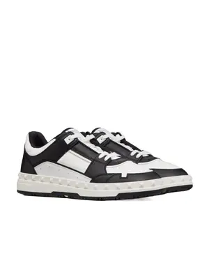 Valentino Garavani Freedots Lace-up Sneakers - Black