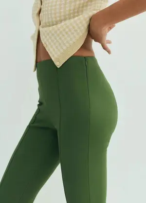 Vince Niki Cropped Flared Pants - Grass Green
