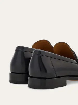 FERRAGAMO Calfskin Penny Loafers - Black