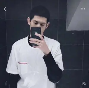 Thom Browne Striped Trim Pocket T-shirt - No
