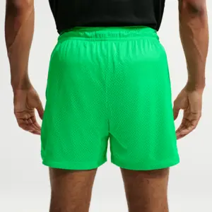 Nike Standard Issue 5" Practice Mesh Basketball Shorts