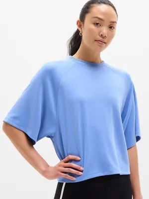 Athleta Seasoft Crew Neck Relaxed Fit Tee