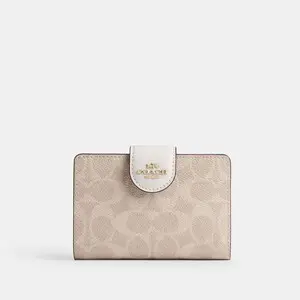 COACH OUTLET Medium Corner Zip Wallet In Signature Canvas - Gold/sand/chalk