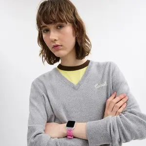 COACH OUTLET Apple Watch® Strap With Signature Mesh - Fuschia