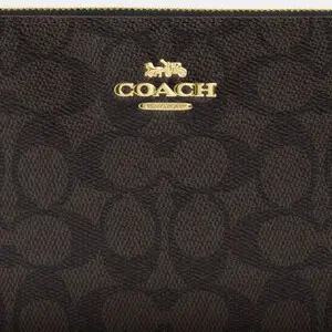 COACH OUTLET Coach Signature Canvas Corner Zip Wristlet - Gold/walnut/black