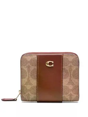 COACH Billfold Leather Wallet - Brown