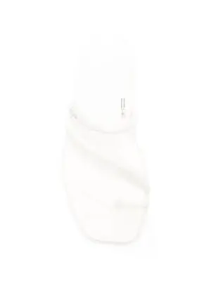 CROCS Miami Toe-loop Sandals