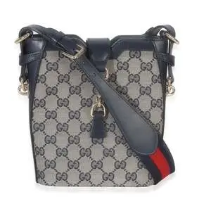 Gucci Gg Supreme Monogram Canvas Bucket Bag - Blue