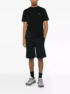 OUTHERE Logo-patch T-shirt - Black