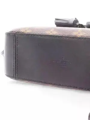 LOUIS VUITTON 2019 Saintonge Cross-body Bag