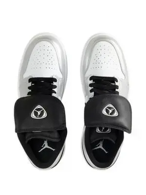 Nike Air Jordan 1 Low Se Sneakers