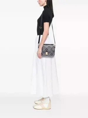 LOUIS VUITTON 2021 Pochette Metis Satchel - Black