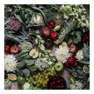 BOTANICAL BOYS Green / Red Square Cloth Red Apple - Green/red