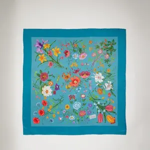 Gucci Printed Silk Twill Carr - Blue