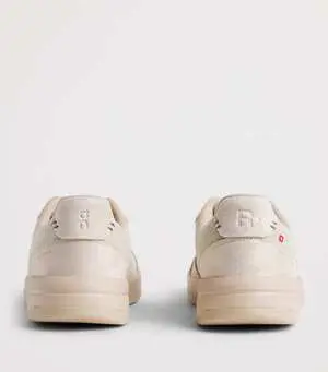 On Roger Clubhouse Ace Sneakers