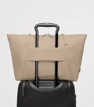 Tumi Voyageur Q Tote Bag - Beige