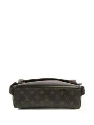 LOUIS VUITTON Taiga Outdoor Messenger Bag