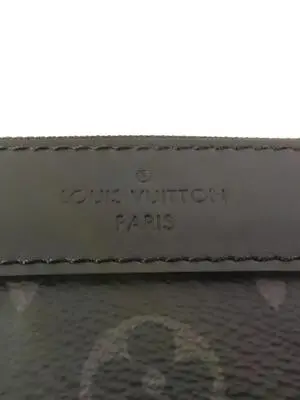 LOUIS VUITTON Discovery Pochette Clutch Bag