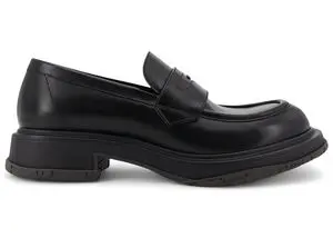 Gucci Tonal Logo Loafers - Black
