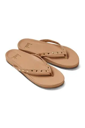 Beek Beek Tringa Flip Flops With Stud Detail Tan