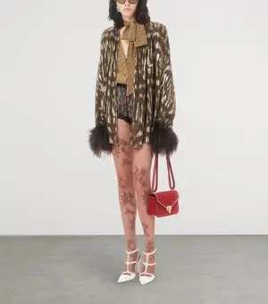 Valentino Garavani Small Split Leather Rockstud Shoulder Bag