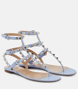 Valentino Garavani Rockstud Thong Sandals - Blue
