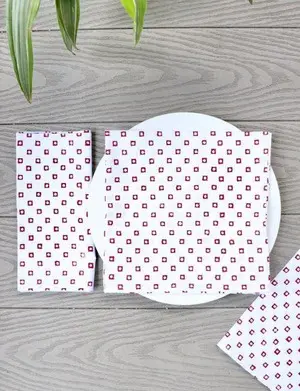 PASSION LILIE Squares Cloth Napkinsset Of 4 - Red