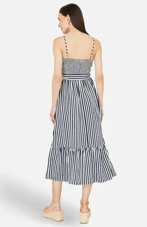 YUMI Striped Midi Dress With V-neck And Tie Waist - Navy