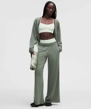 Lululemon Be Calm Shrug
