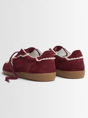 ALOHAS Round-toe Lace-up Sneakers With Crochet Trim - Wine Red