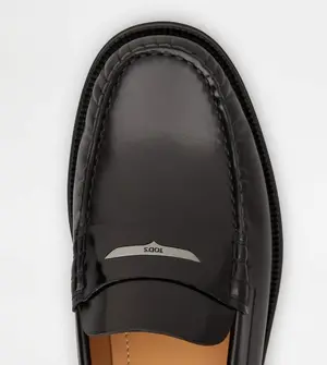 TOD'S Leather Loafers - Black