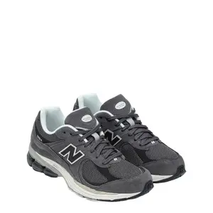 NEW BALANCE 2002r Lace-up Sneakers - Grey