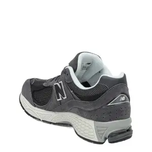 NEW BALANCE 2002r Lace-up Sneakers - Grey