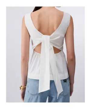Liu Jo Round Neck Poplin Top With Back Bow Detail