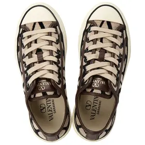 Valentino Garavani Monogram Round Toe Low-top Sneakers