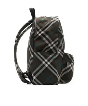 Burberry Vintage Checked Zipped Backpack