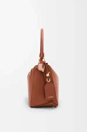 Loewe Medium Puzzle Bag In Nappa Lambskin - Walnut