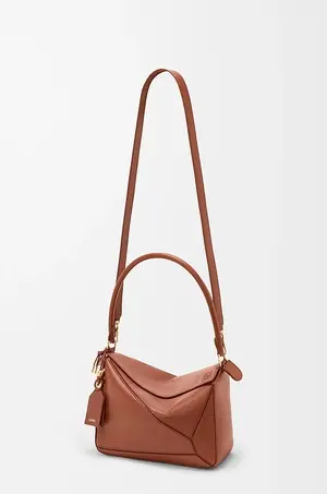 Loewe Medium Puzzle Bag In Nappa Lambskin - Walnut