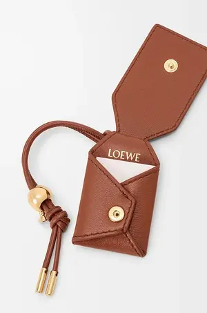 Loewe Medium Puzzle Bag In Nappa Lambskin - Walnut