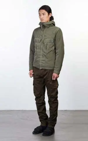 C.P. COMPANY Hooded Lightweight Jacket With Flap Pockets - Green