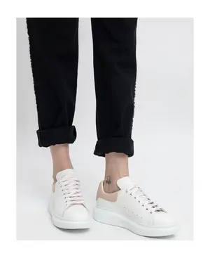 Alexander McQueen Chunky Design Leather Lace-up Sneakers - White