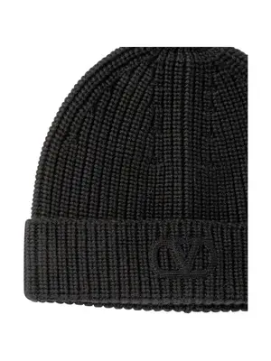 Valentino Garavani Vlogo Knitted Beanie