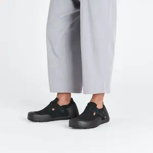 BIRKENSTOCK Reykjavik Buckled Slipper - Black