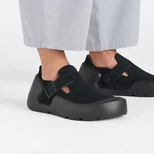BIRKENSTOCK Reykjavik Buckled Slipper - Black