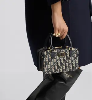 Dior 30 Montaigne Mini Bag