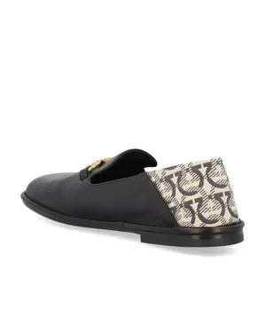 FERRAGAMO Gancini Buckle Loafers