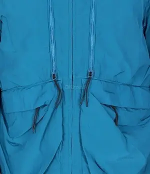 C.P. COMPANY Chrome-r Lens Detailed Windbreaker