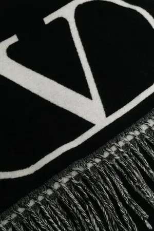 Valentino Garavani Vlogo Fringed Edge Scarf